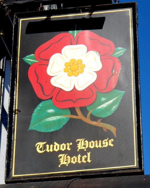 Tudor Rose & Amber by Christine Nagel for Jo Malone 2015 | Australian ...